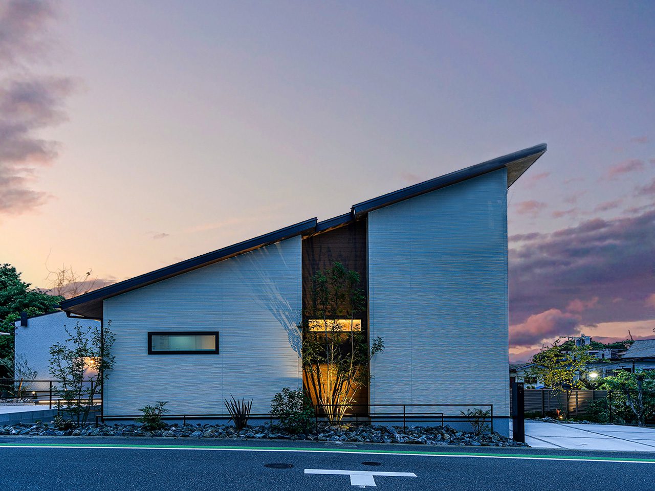 家に居ながらお花見ができる半平屋 | WITHDOM建築設計